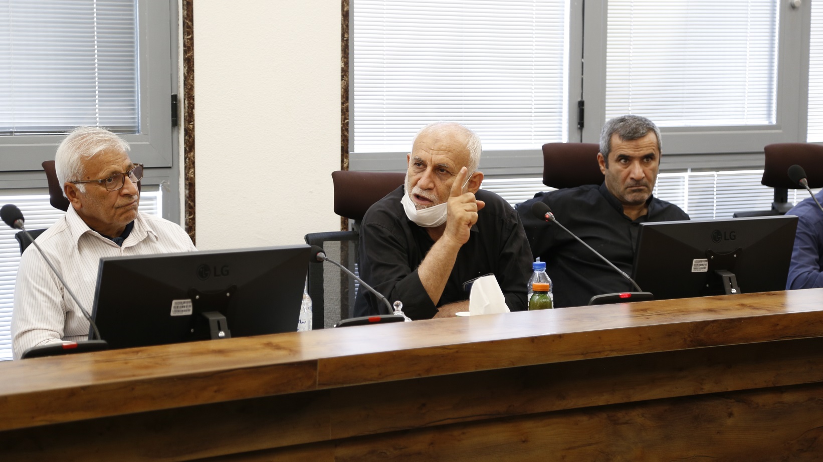 نشست صمیمانه مدیرعامل محترم شرکت پالایش گاز بیدبلند خلیج فارس با جمعی ...